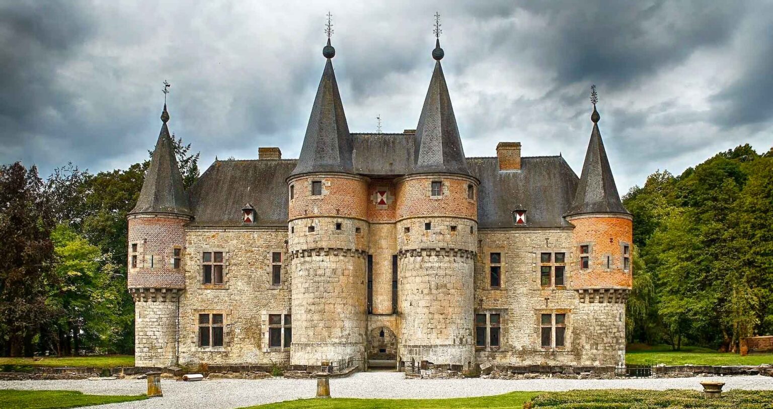 Home - Château de Spontin